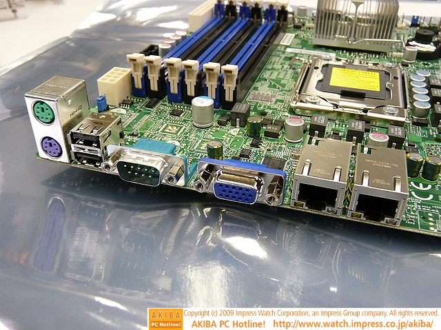 Supermicro 製 X58 內建 G200 顯示 X8STE-Supermicro,Supermicro