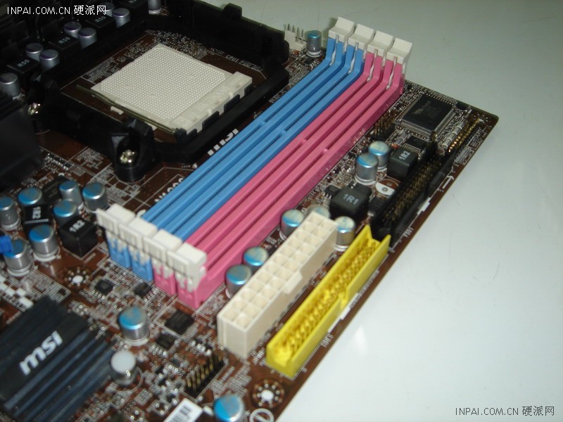 msi 曝光 780G 搭配 DDR3 小板 780GM-E65-MSI,MSI,曝光